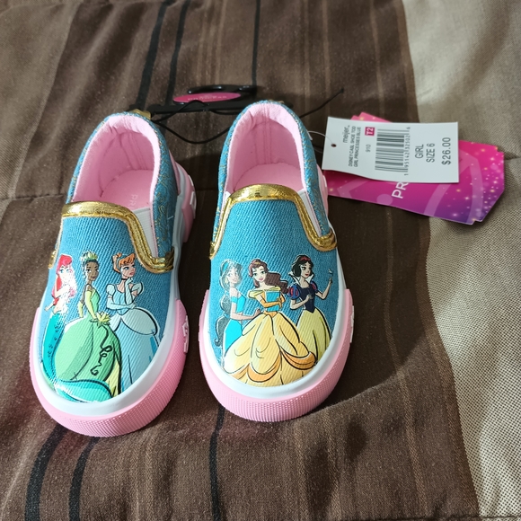 Disney | Shoes | Kids Disney Princess Slipon Sneakers 6 | Poshmark